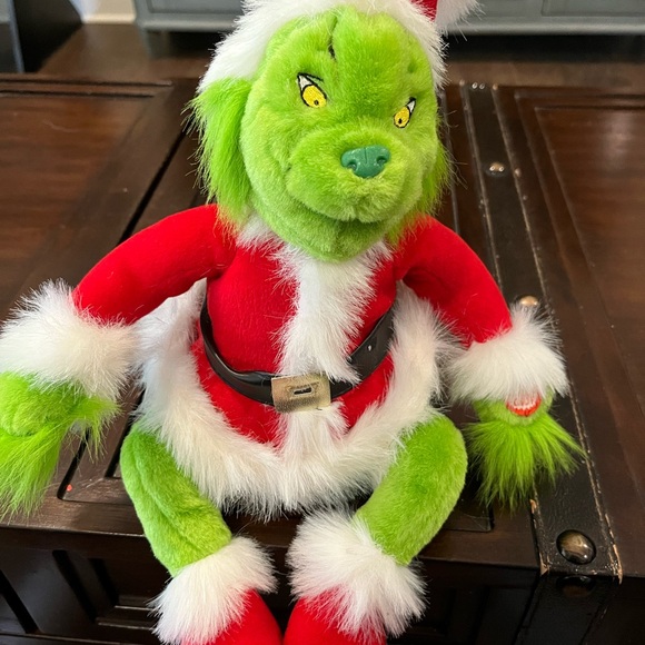 Toys | Singing Grinch Toy Christmas Decoration Green And Red Plush ...